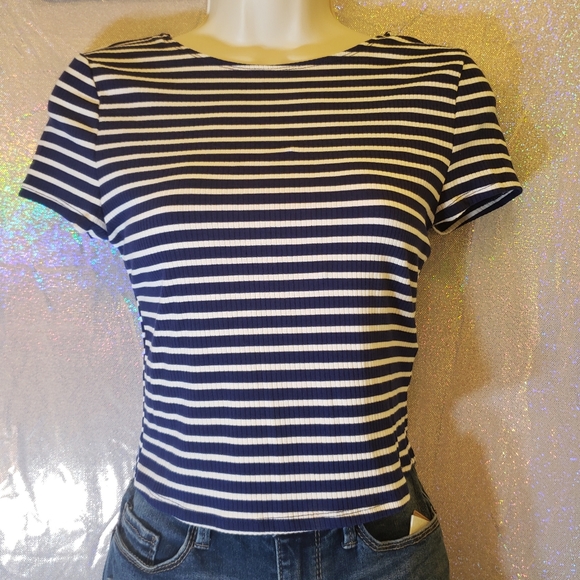 POPSUGAR | Tops | Popsugar Size Xsmall Blue And White Stripped Crop Top ...